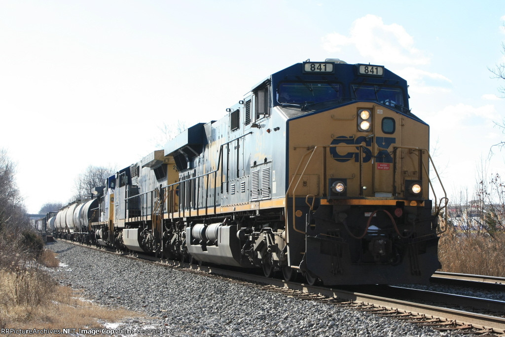 CSX 841 at Rossville, MD
